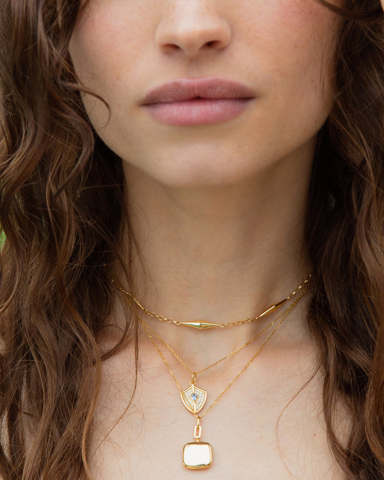 "Viv" Slim 18K Gold Locket | Monica Rich Kosann